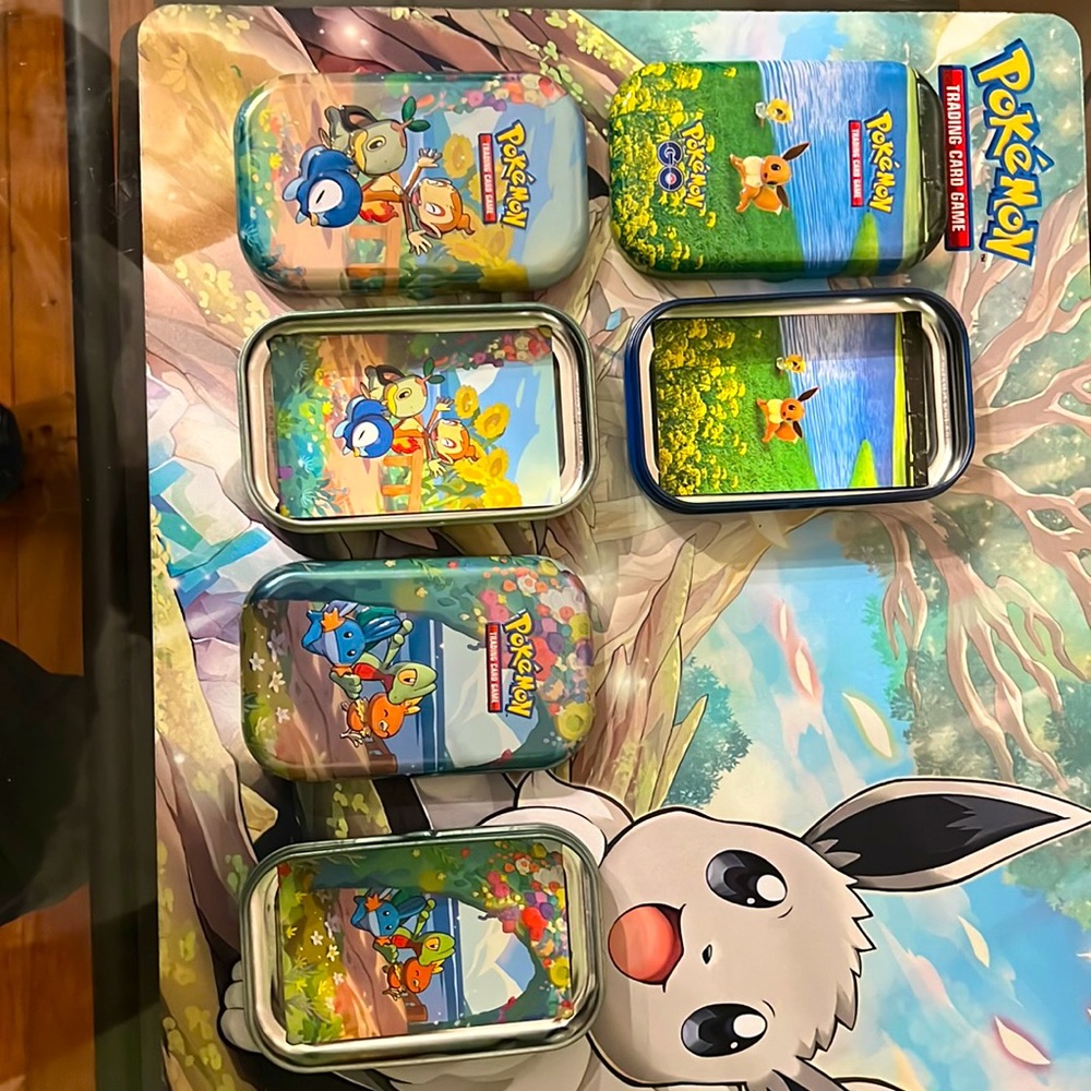 Pokmon Empty Mini Tins With Pokmon Art Card - Gem